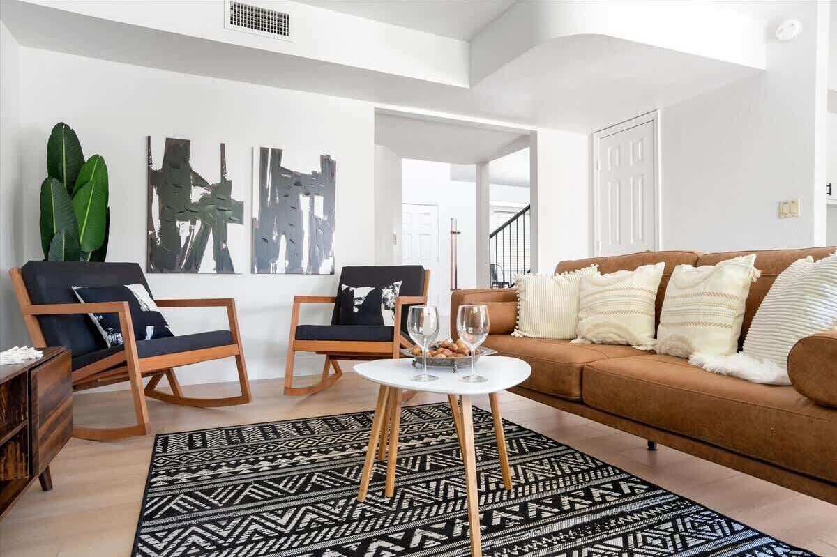 The Seaside Bohemian  6br Home  Pool Casita And - Ruby Lake, Chandler