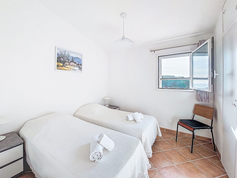 Marina Di Santa Giulia By Interhome - Santa Giulia