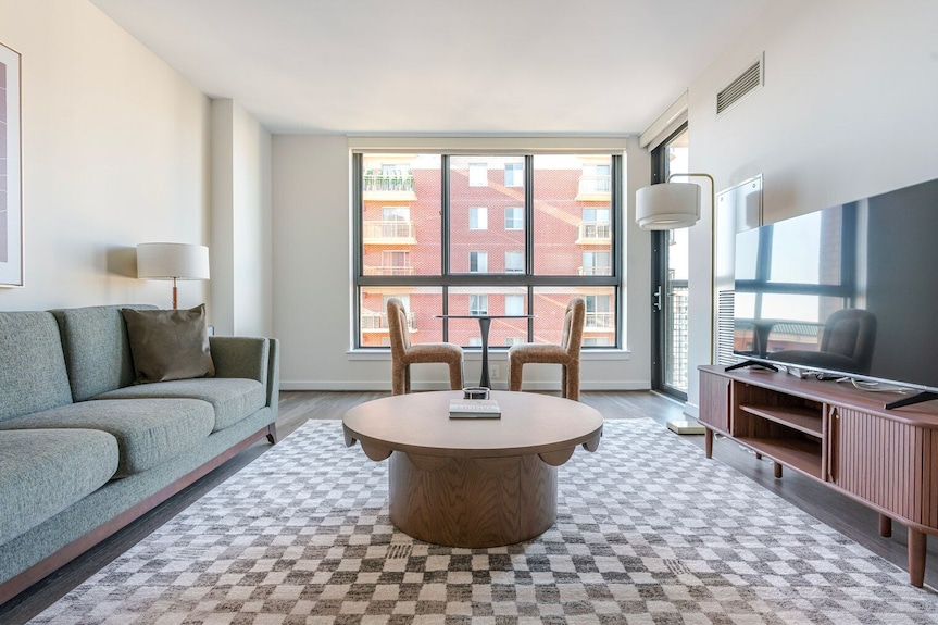 Blueground | Ballston, Pool, Nr Arlington Cemetery - 阿靈頓