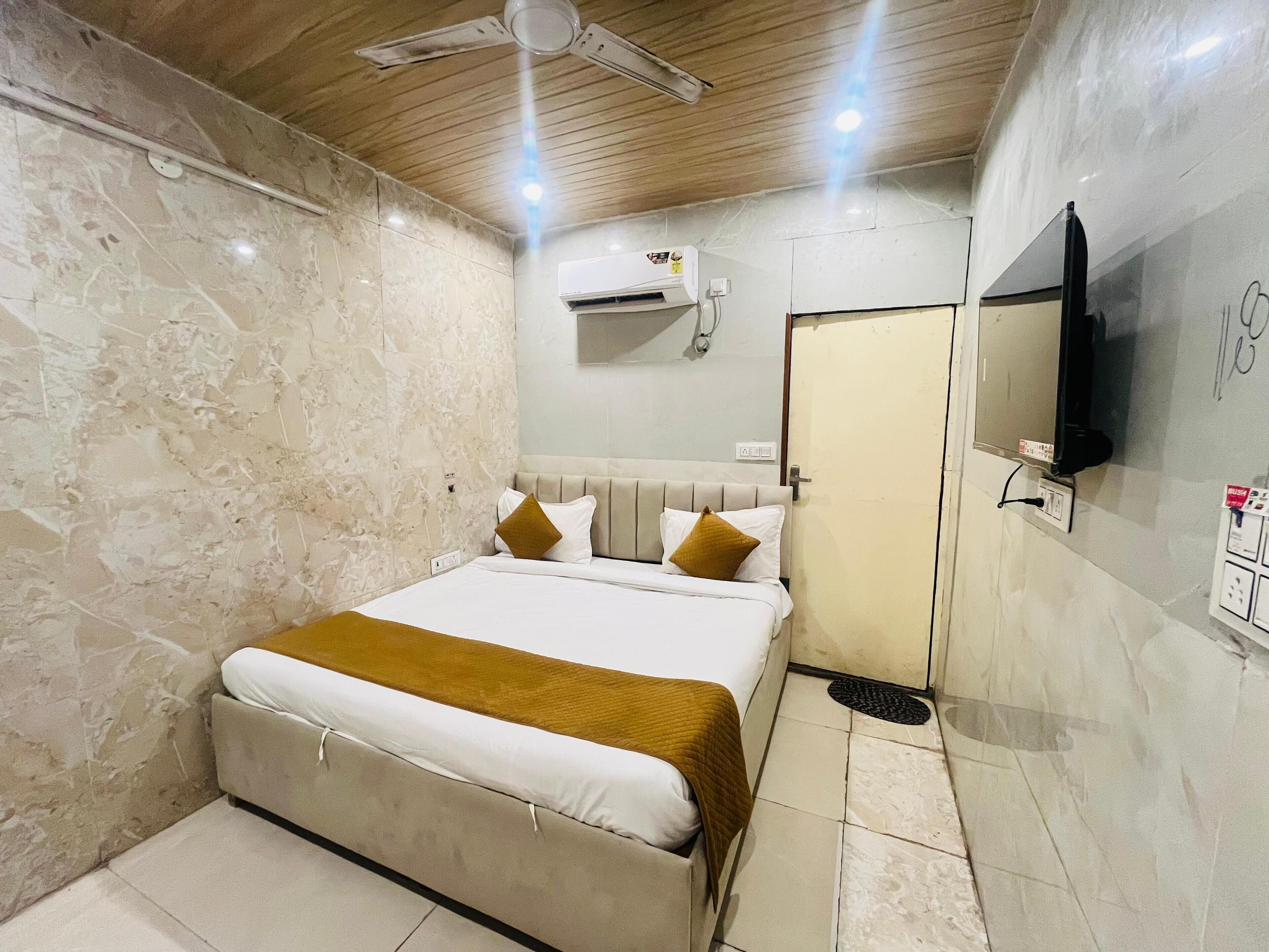 Quarto Económico, varanda, Vista para a cidade