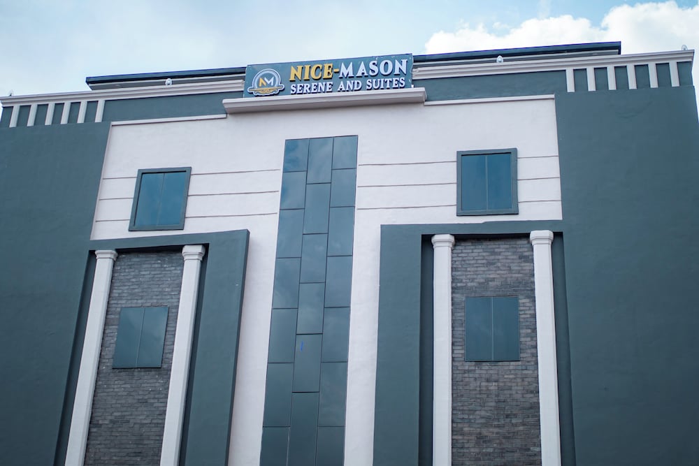 Nice-mason Serene And Suites - Benin City