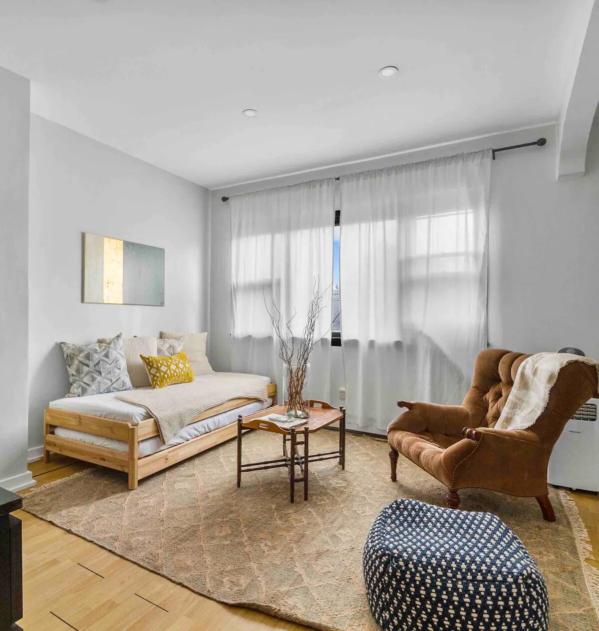 Spacious Bayonne Retreat - King Size Comfort, Work Space & Easy Nyc Access - Bayonne