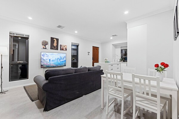 Premium Modern Homestay-walk To Curtin University-shared Kitchen - Perth