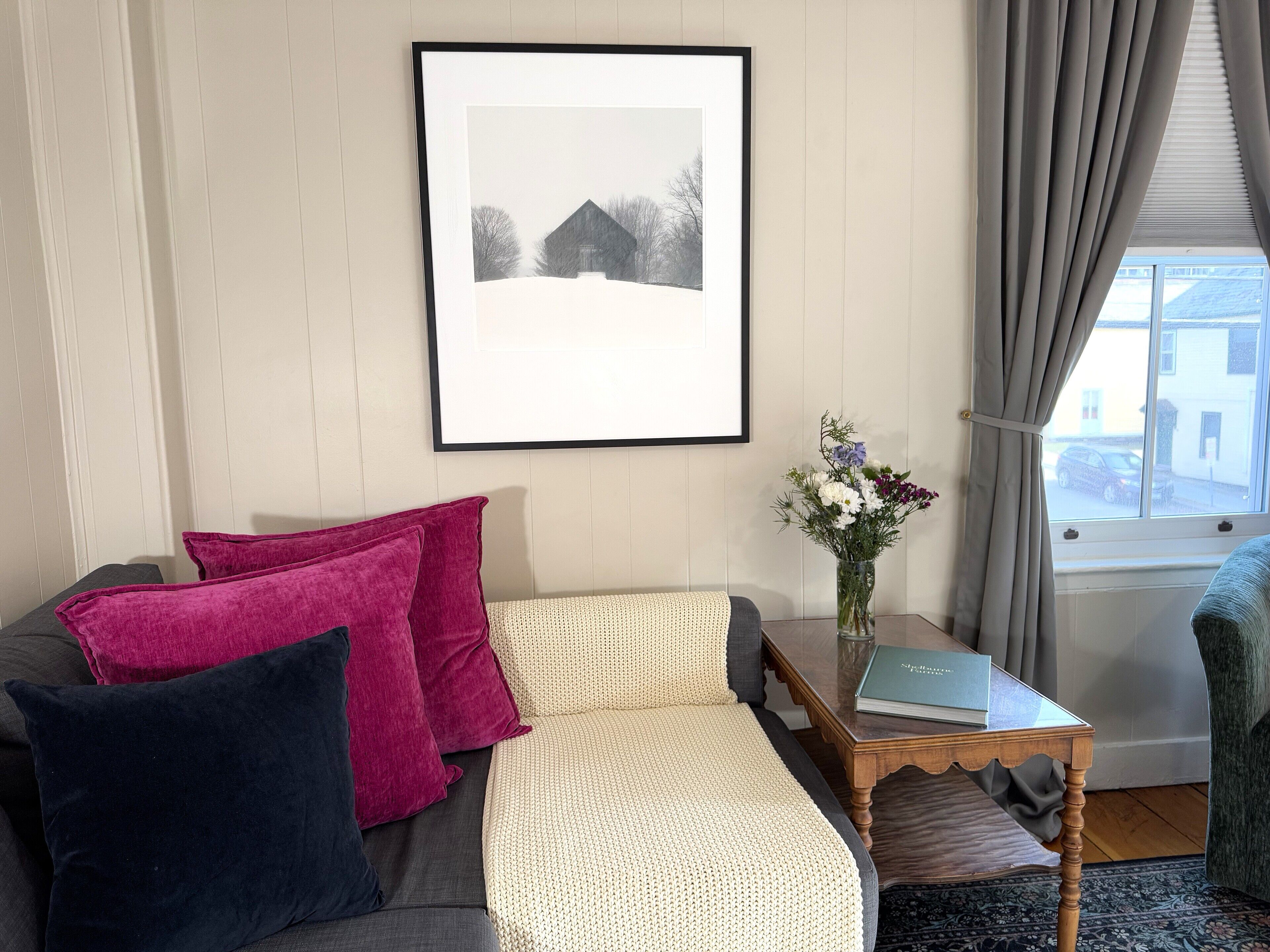 Fabulous 3-bedroom Apartment In Vibrant Burlington - 伯靈頓