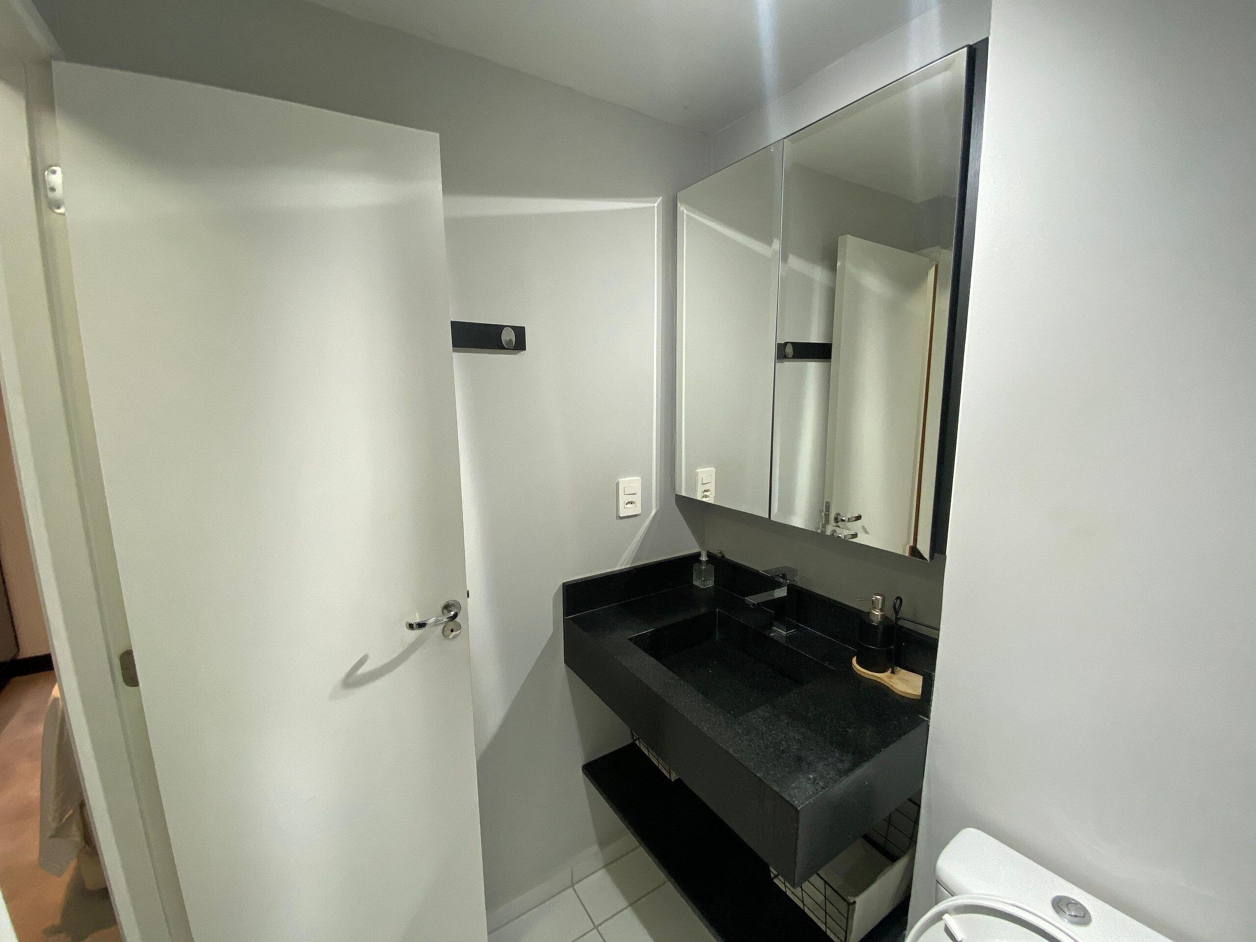 Apartamento Básico | Casa de banho | Um polibã 