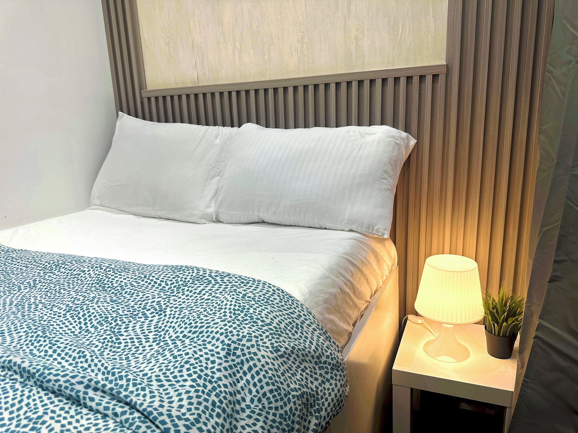 Fantastic Partition Room in Tecom, Dubai: Hotel Reviews, Rooms & Prices ...