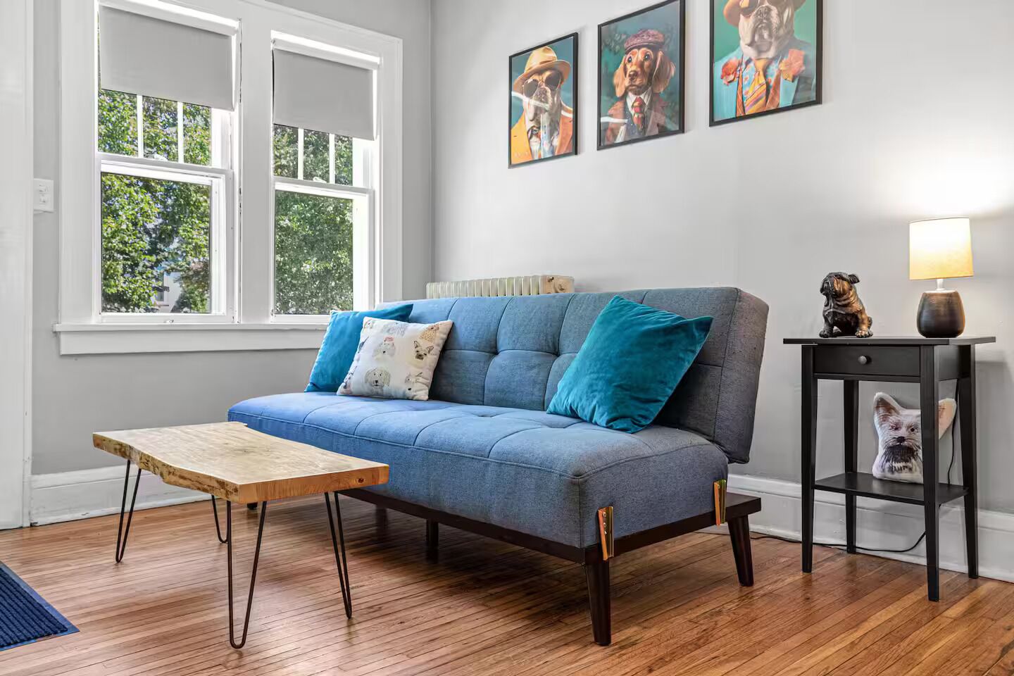 Barkside Bungalow: Dog Friendly Stay In Minneapolis - Bloomington, MN