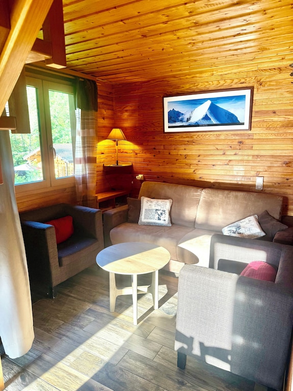 Relaxing Chalet On The Edge Of The Forest, Sorry No Pets And No Smoking, Thank You - La Clusaz