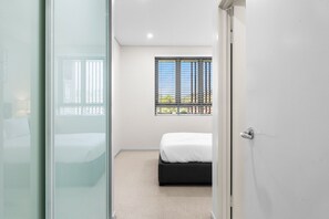 Apartamento | 3 quartos, espaço de trabalho para notebook, roupa de cama