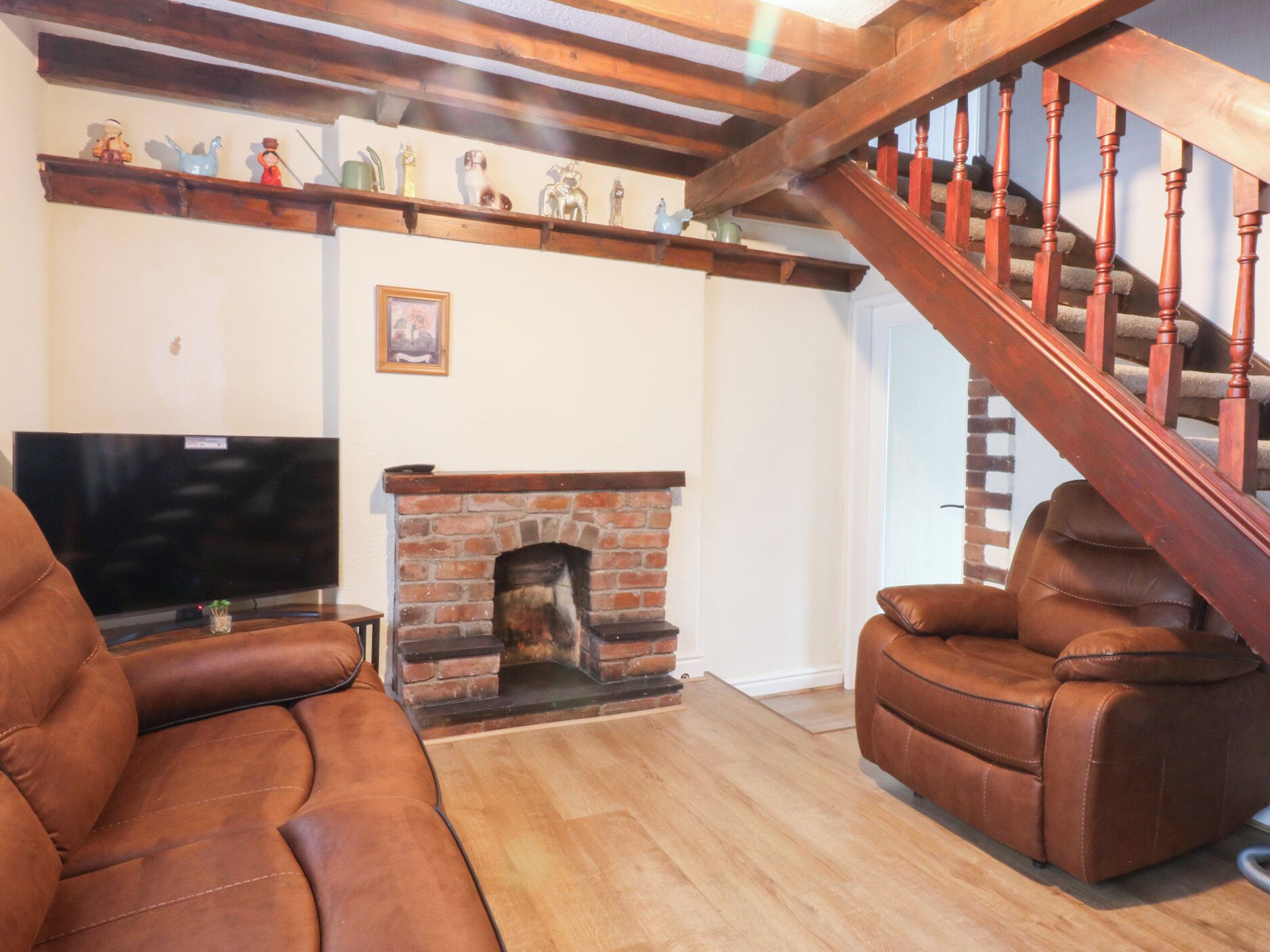 Chandlers Cottage, Pet Friendly, With A Garden In Conwy - Rhos on Sea