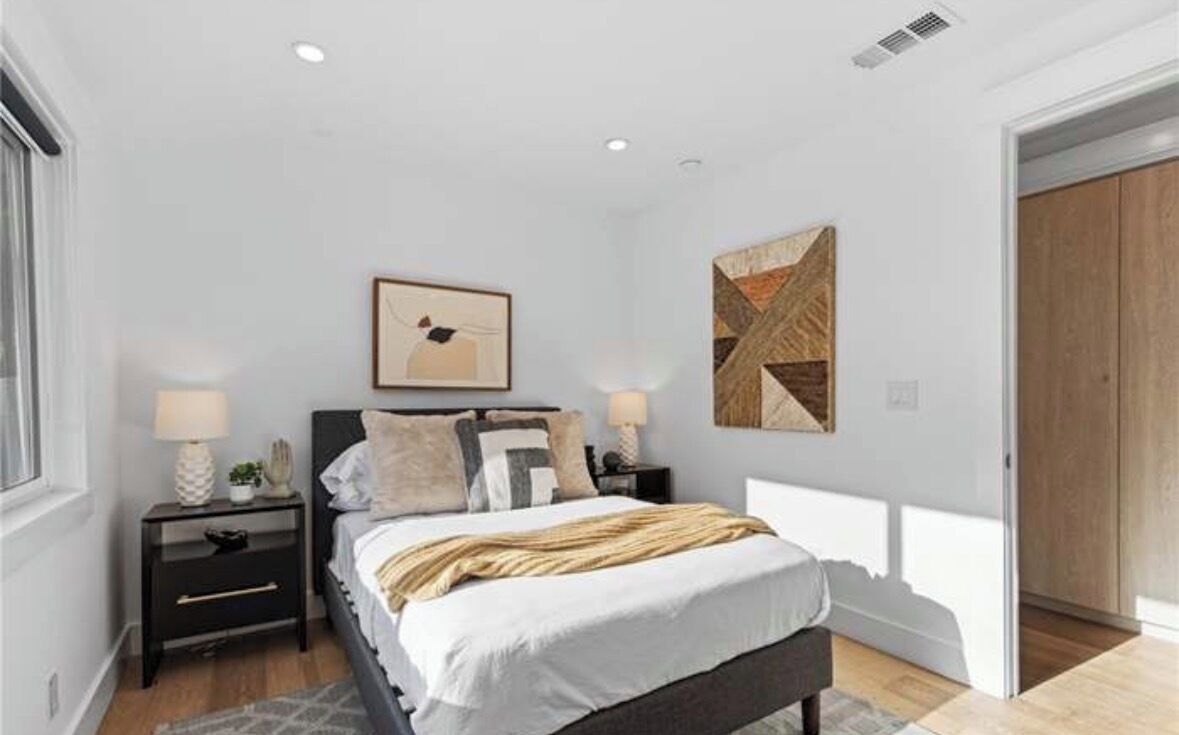 2-bedrooms Available: New Villa In Studio City With Private Pool And Amenities. - West Hollywood