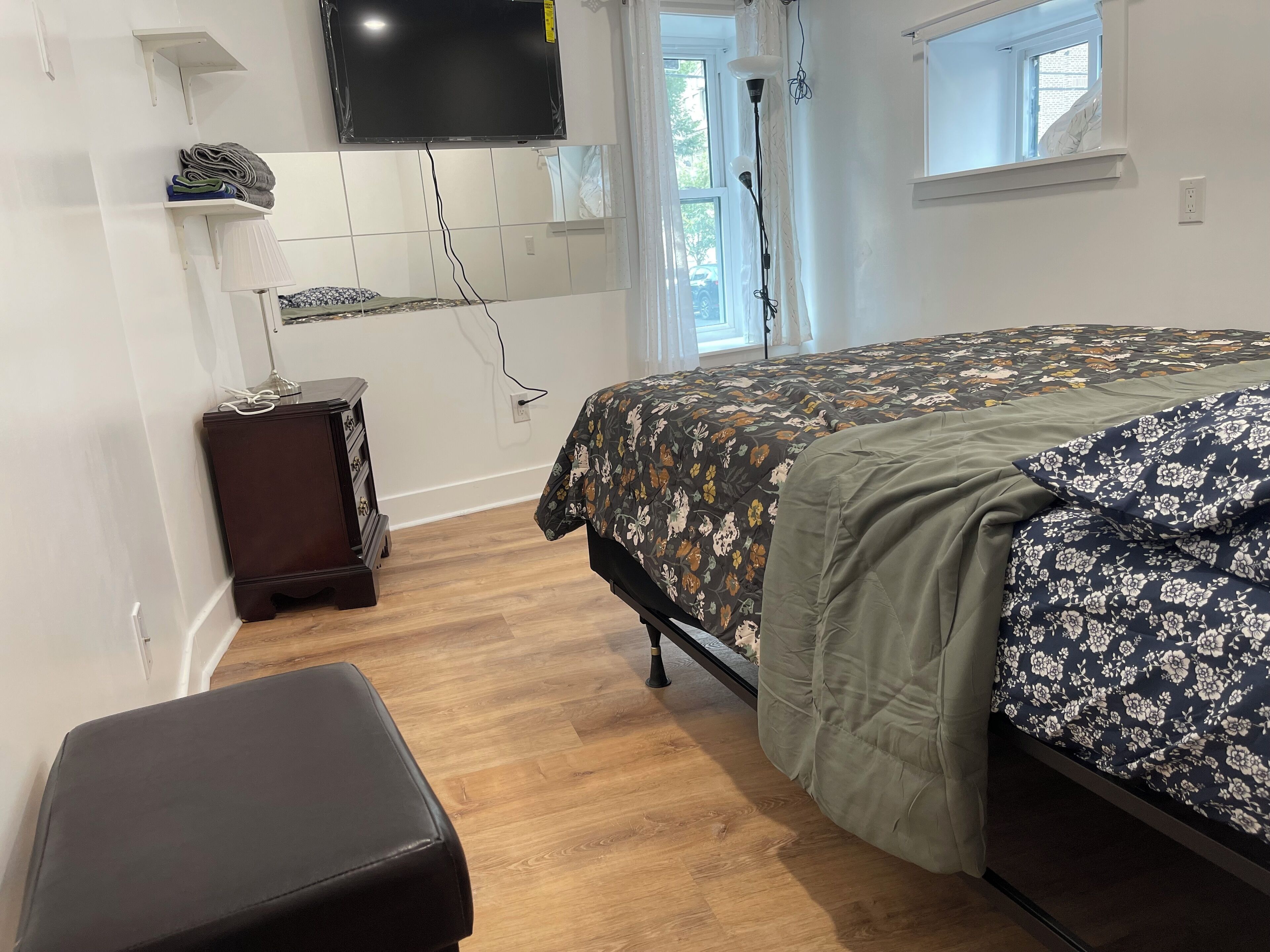 S4, Queen Villege Quiet  One Bedroom, Share Bathroom And Kitchen. - Old City, Philadelphia