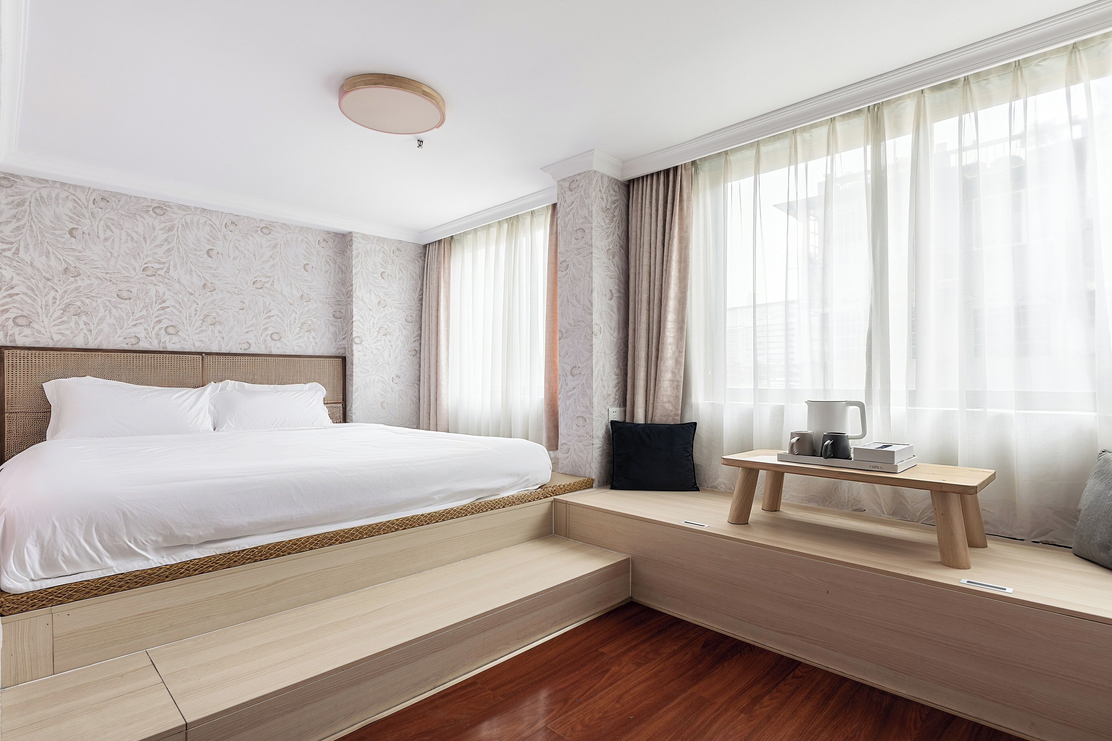 Quarto casal básico, vista para a cidade | Wi-Fi de cortesia