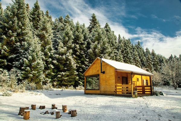 Wood Cabin By The River - Greece