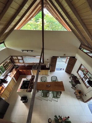 Casa de Campo, pátio, vista para o jardim | Sala de estar