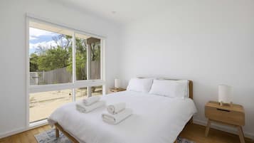 Apartamento | 2 quartos, ferros/tábuas de passar roupa, roupa de cama