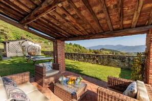 Scenic Villa in Lucca With Pool Reviews, Deals & Photos 2026 - Expedia ...