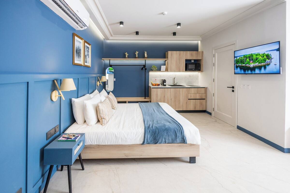 Quarto Duplo Familiar | Cortinas/cortinados opacos, ferro/tábua de engomar, Wi-fi grátis