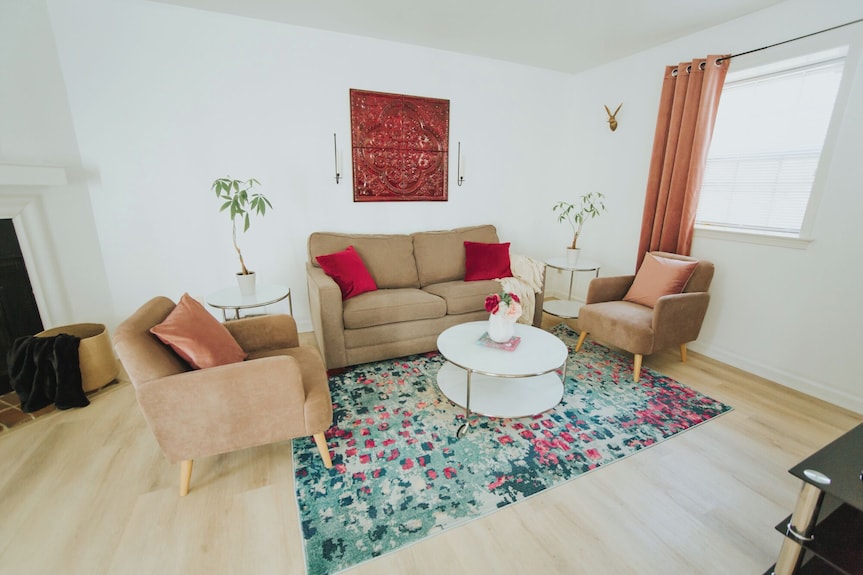 7 Mins To Uva Grounds, Peaceful 3br House - Charlottesville, VA