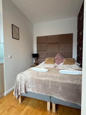 Apartamento Básico | Ferro/tábua de engomar, Wi-fi grátis 
