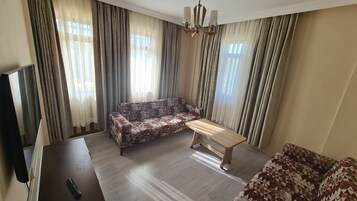 Casa luxo, vista para o jardim | Área de estar