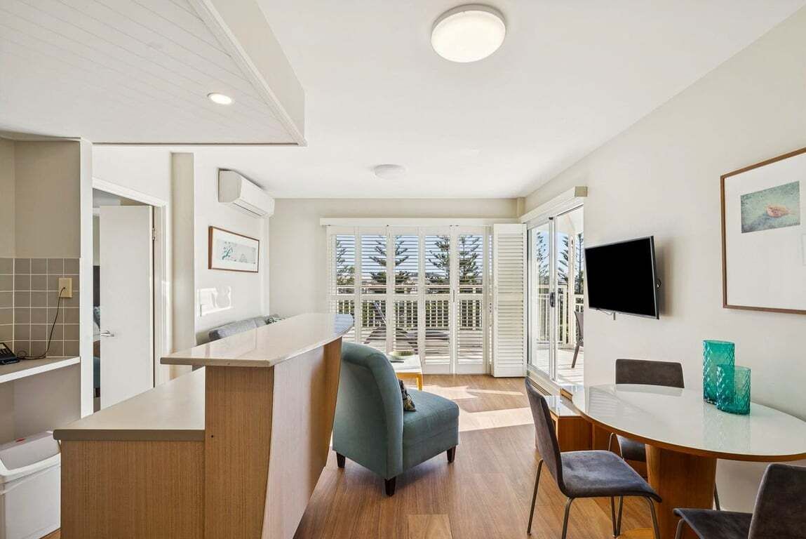 The Pool Resort Kingscliff - 2brm Ocean View (1307/08) - Holiday Management Co. - Kingscliff