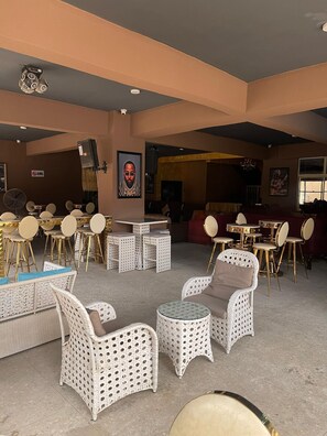 Café da manhã continental grátis todos os dias