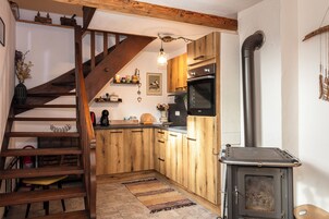 Casa Comfort, 2 quartos, vista para a montanha | Cozinha privada | Uma máquina de café expresso, uma torradeira 