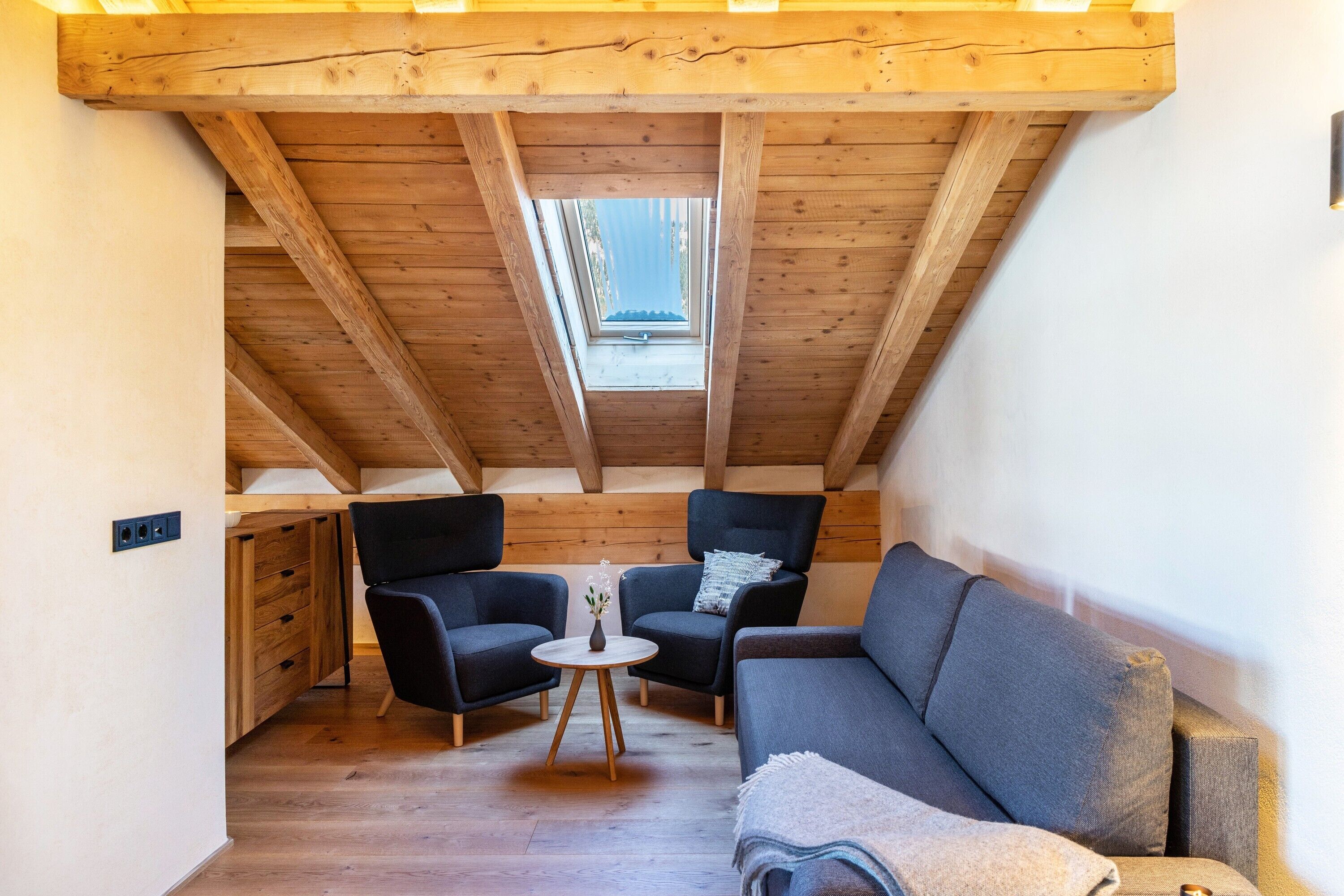 Alpview Loft Garmisch  Space For Tranquility, Design, And Mountain Views - Garmisch-Partenkirchen