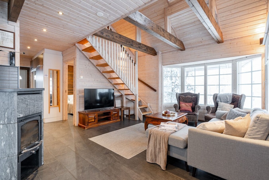 Cozy Cabin For 8 Guests | Villa Riihitonttu - Muurame