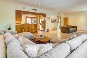 Casa (2 Bedrooms) | Interior