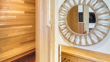 Casa (2 Bedrooms) | Interior