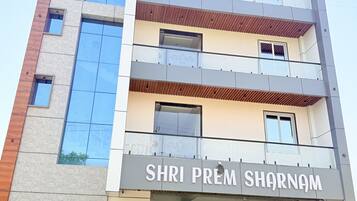 Fachada da propriedade