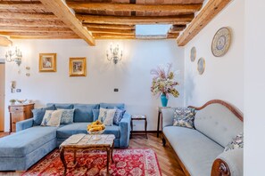 Apartment in Lucca's Medieval Tower Reviews, Deals & Photos 2026 - Expedia