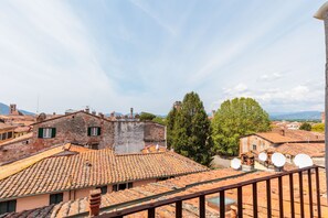 Apartment in Lucca's Medieval Tower Reviews, Deals & Photos 2026 - Expedia