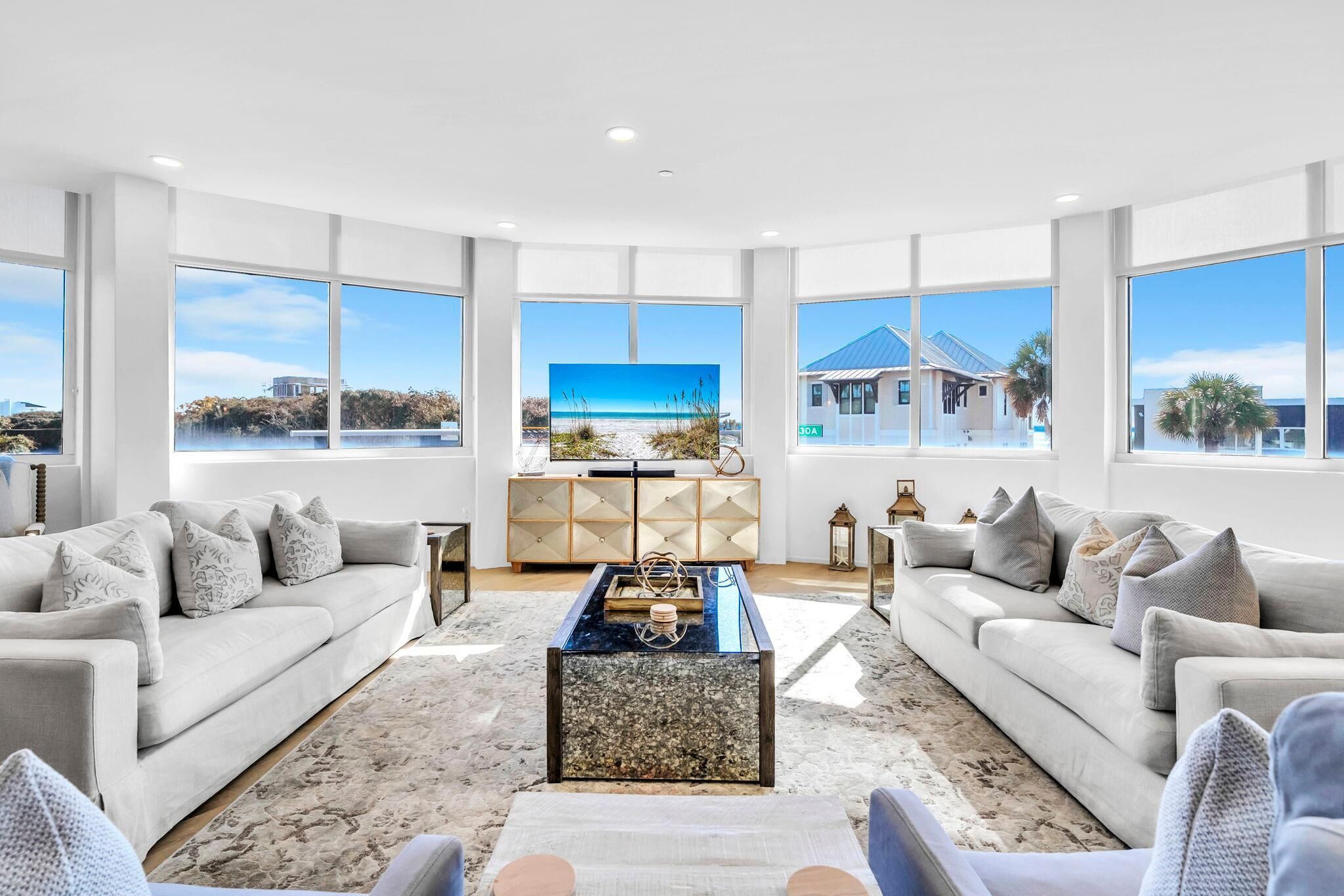 Condo, várias camas (Viridian 201) | Área de estar