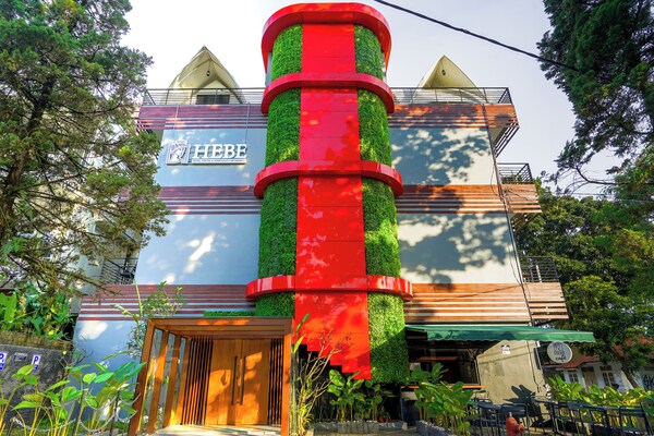 Hebe Hotel Hostel & Hospitality Network - 茂物