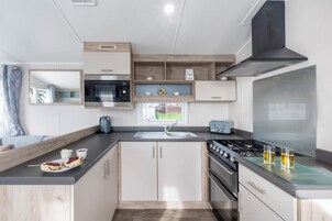 Talheres/pratos/utensílios de cozinha