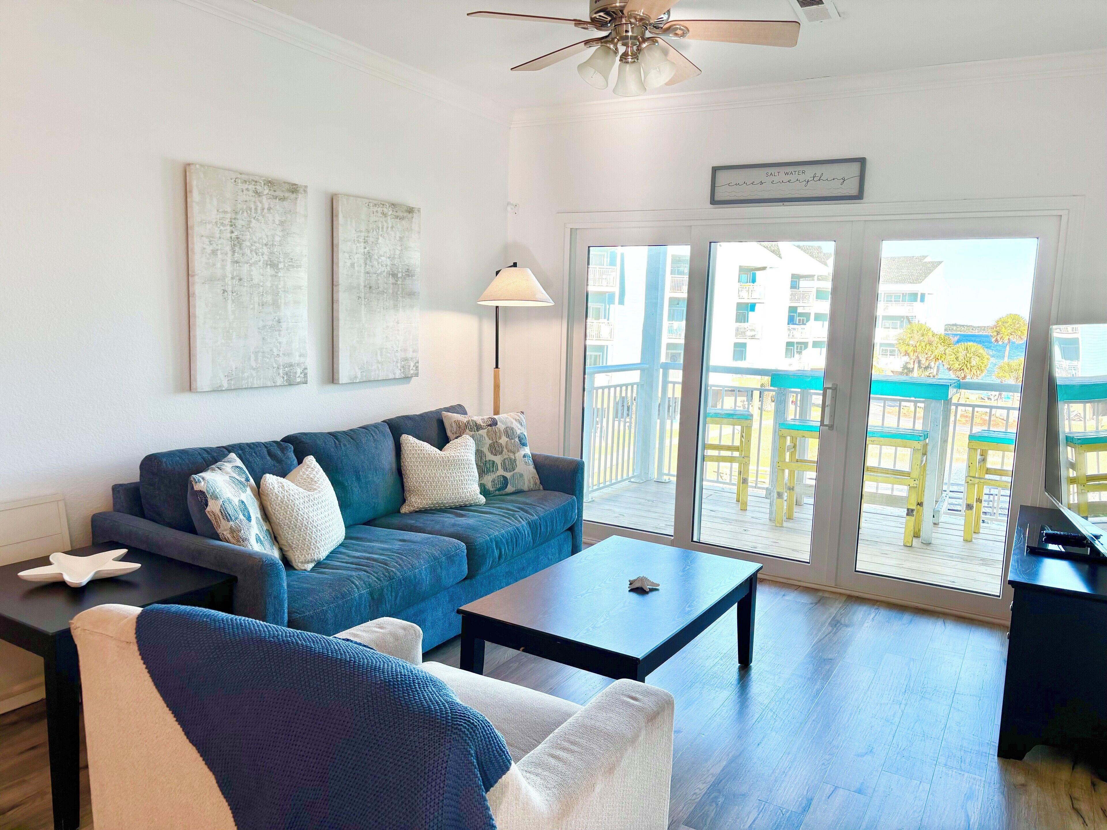 Pearls & Tides Beach Condo + Pool + Beach Access + Sound View - Pensacola Beach, FL