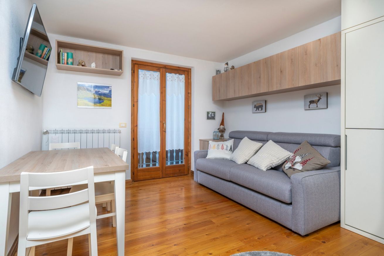 Guesthost - Small & Charming Apt - Overlooking The Alps - Monte lussari