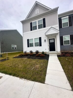 Cozy 3-bedroom house in nice Milford close to several beaches Reviews ...