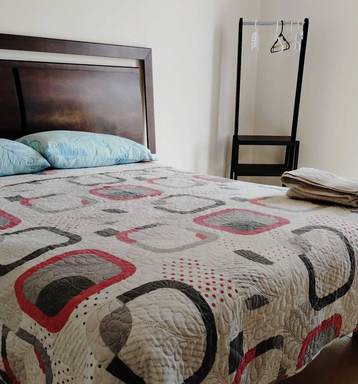 Quarto Clássico com Cama de Casal | Refeições no quarto