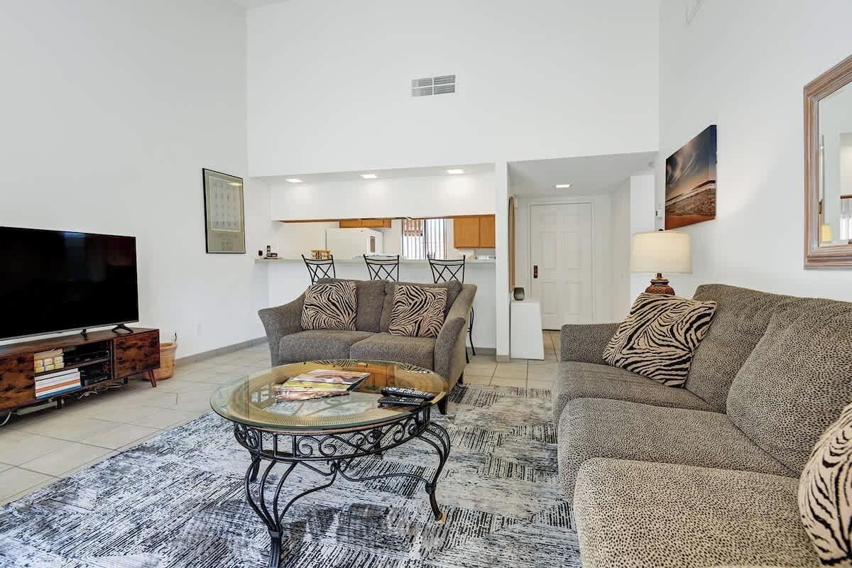 Palm Desert Resort Condopool Golf Tennis Access - Indio, CA