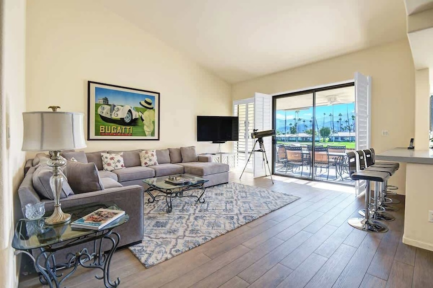 Rancho Las Palmas Condo With Stunning View - Rancho Mirage, CA