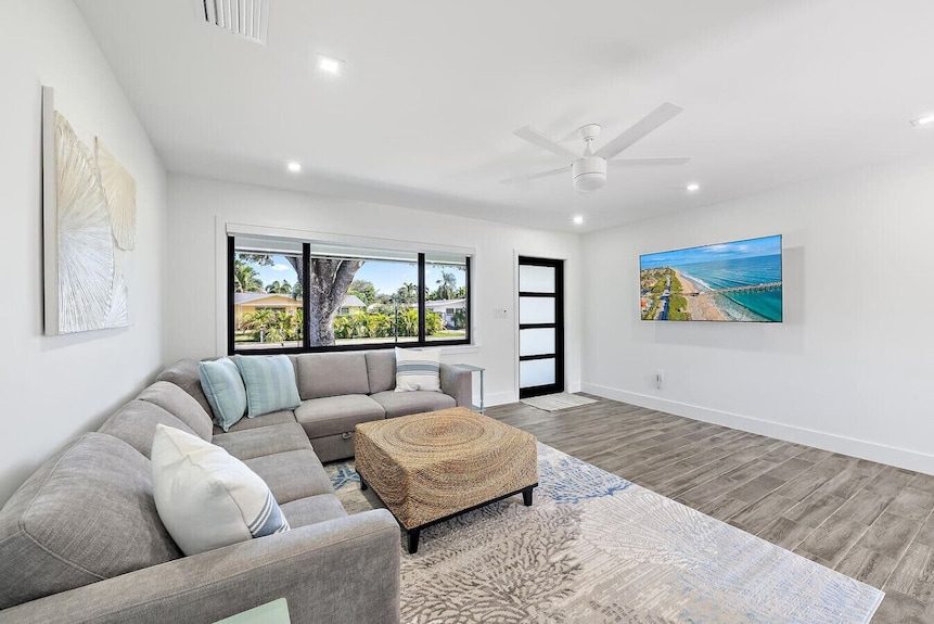 Sauna Hottub Putting Green 7 Mins To Beach - Palm Beach Gardens, FL