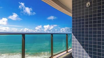 Apartamento Básico | Terrenos do alojamento
