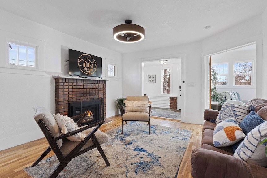 Erie Escape-billiards Table- Skee-ball- Hot Tub! - Longmont, CO