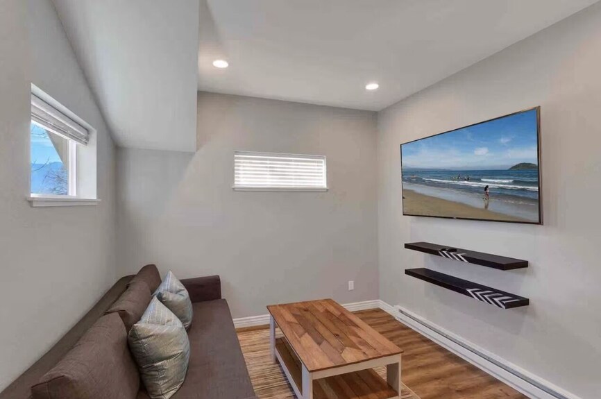 Romantic Escape 1-bedroom Apartment In Colorado Springs Perfect For Your Stay - Colorado Springs, CO