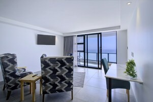 Suite Executiva, vista para o oceano | Sala de estar
