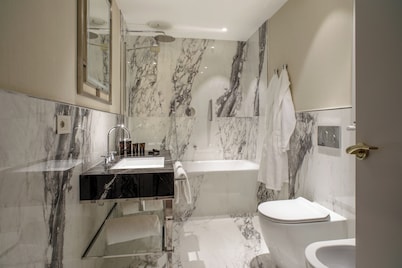 Aria Palace by OMNIA Hotels